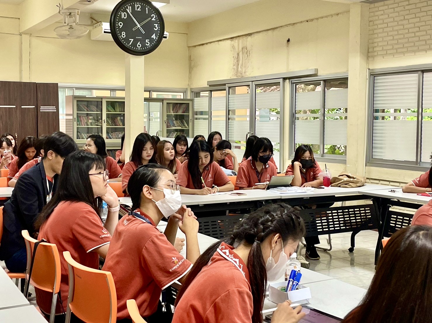 iSchool KKU จัดกิจกรรมการเรียนรู้ “Debate D-ComPR” หวังพัฒนานักสื่อสาร ...